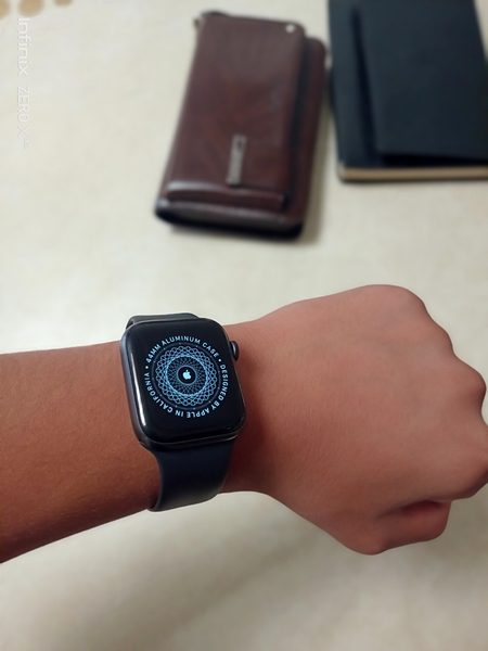 Apple watch 5 44MM Aluminium