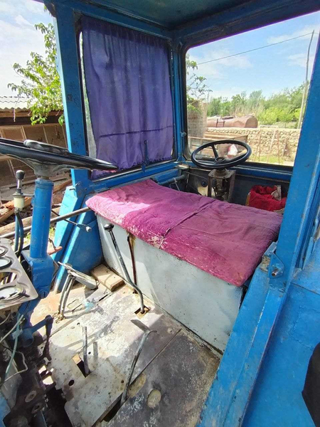 Жатка трактор сотилади. Jatka traktor sotiladi
