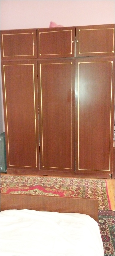 Спальный гарнитур