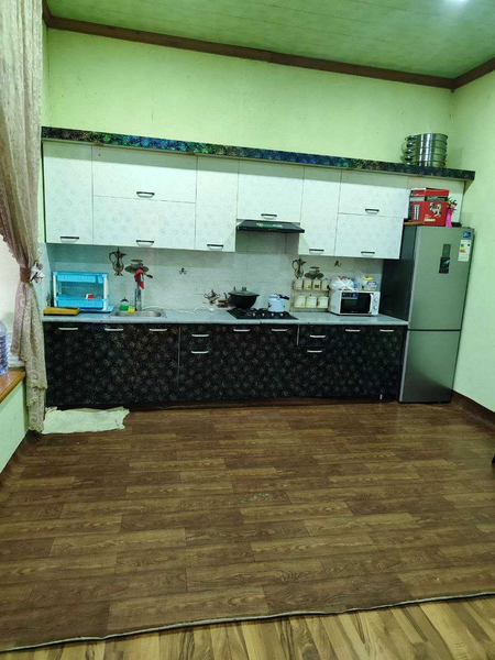 Самарканд туман Янгиобод махалласида 4 сотихли ховли сотилади