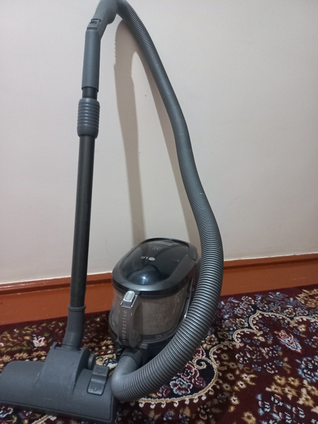 Lg pilesos sotiladi