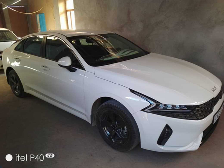KIA K5   2 позиция