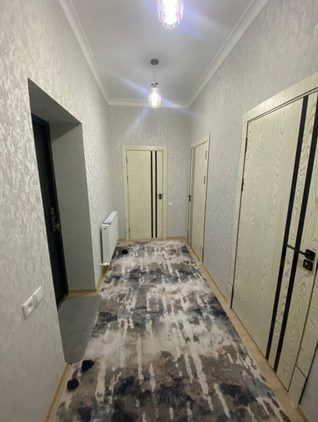 Общая площадь: 65 м²\\nКоличество комнат: 3