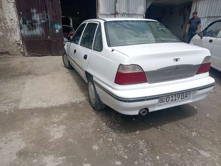 Nexia 1 srochni sotiladi 2001 yil