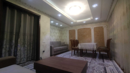 Ўзимни 4 / 1 / 5 квартирамни сотаман