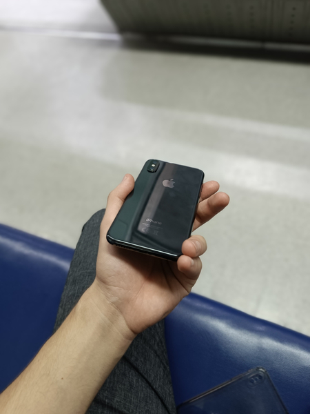 iPhone xc ideal ,srochna sotaman