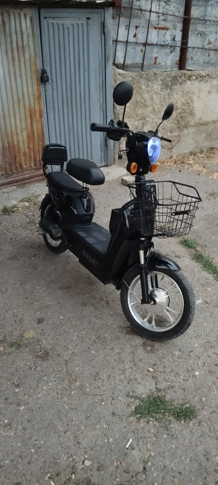 Elektro skuter sotiladi