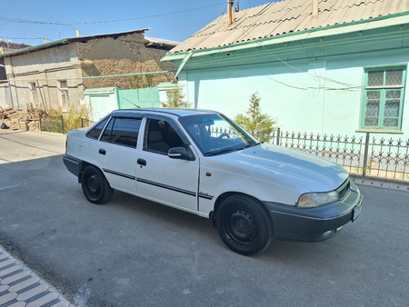 Продаётся своя Нексия 1 белая 1999г.в.
