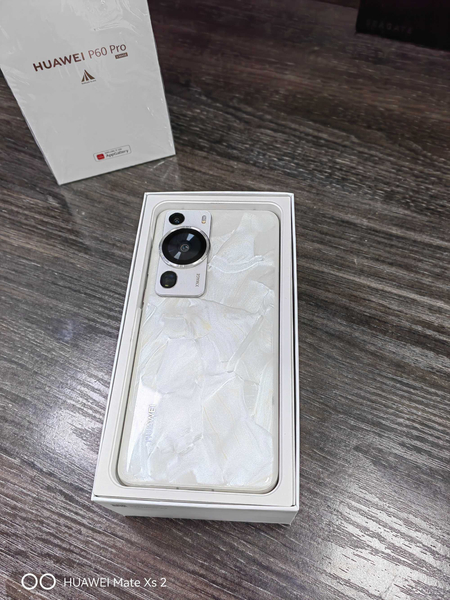 Huawei P60 Pro 8/256GB в отличном состоянии полный комплект с гарантие