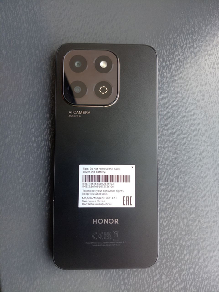 XONIR X6B 6+6/256  tel yengi hechqanday aybi yoq