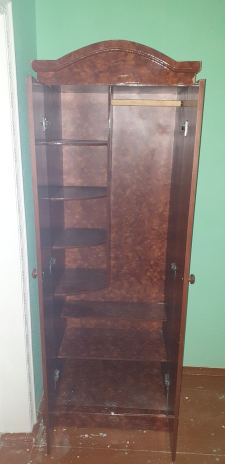 Detskiy shkaf bn koravat sotiladi ideal holatida toshken