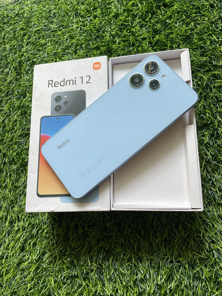 Redmi 12 8/256gb idial