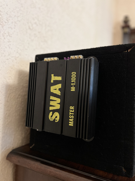 Swat sambufer, Osaka va Hannibal kalonka, Pioneer 725 apparatura