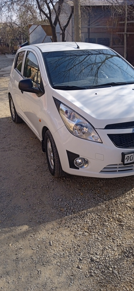 Chevrolet spark 2011