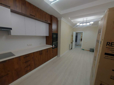 Продается 4/8/9 габус в центре (140988)