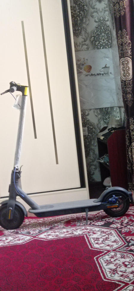 Mi Electric Scooter 3