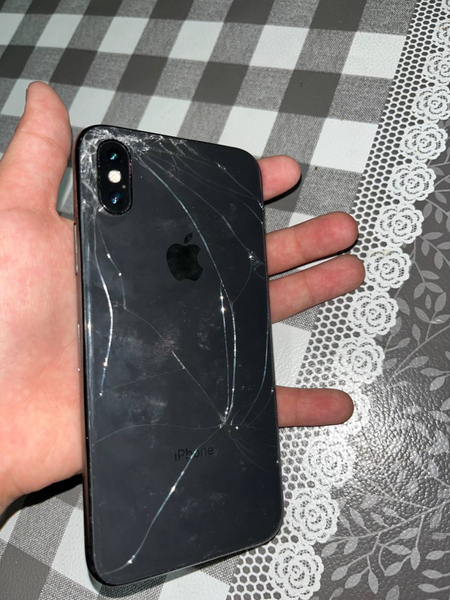 iPhone Xs 64 gb.