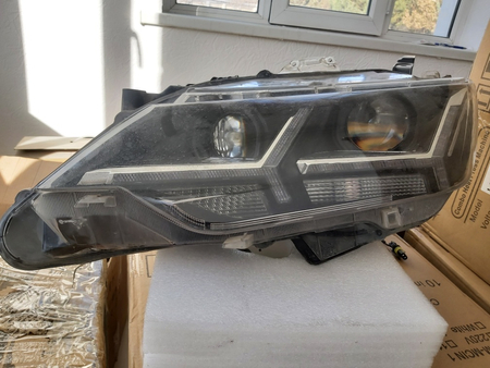 Фара Toyota Camry 55 lambo style