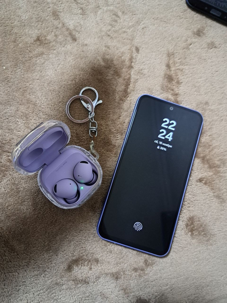 Samsung A54+Galaxy buds 2 pro