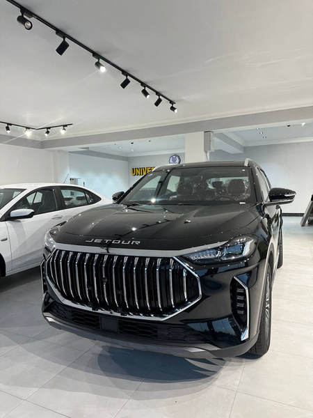 JETUOR X70plus 7 кишилик крассовер