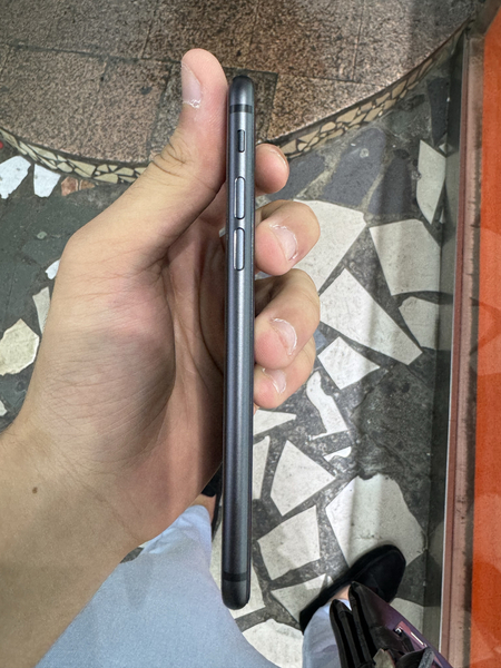 Iphone 8 qora ideal 64gb 100%batare
