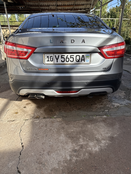 lada vesta cross 1.8 2019
