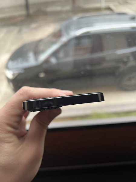 Iphone 12 Pro naqd yoki nasiya