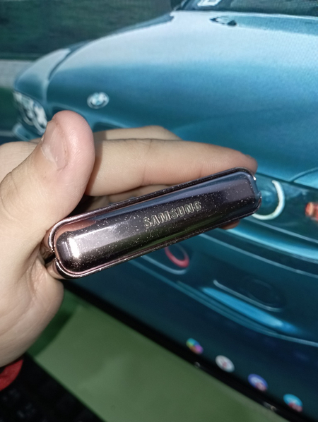 Samsung Galaxy zFlip 2 5G 8/256 идеал