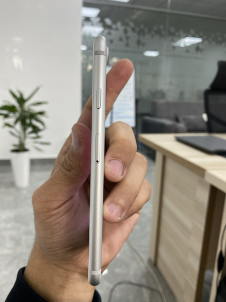 iPhone 7 128GB Ideal+ 10/10 o’qib keyin telefon qiling