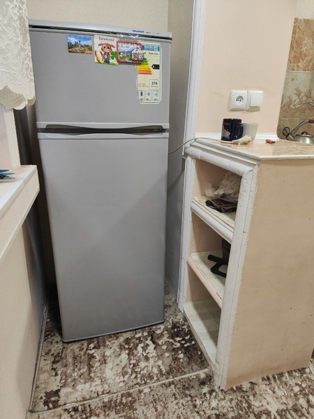 Chilonzor 24 kv 1 xonali xamma sharoitlari bor 300$ oila