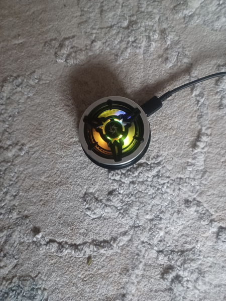 Kuler telifon uchun sotiladi hohati idial srochnaaaaaaaaaaaaaaaaaaaaaa