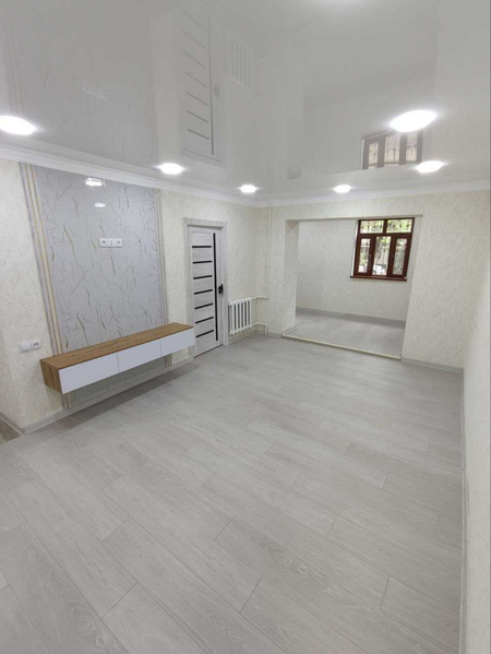 Мукимий Кирпич 2в3/1/4 балкон 2/6 Ориентир Метро Новза