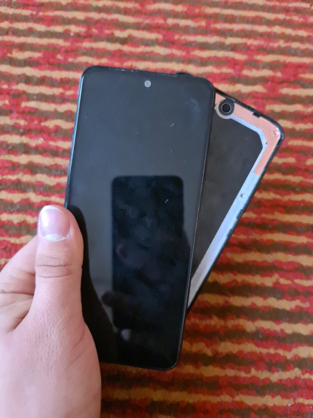 Redmi not 11  redmi 5 ekran ketkan