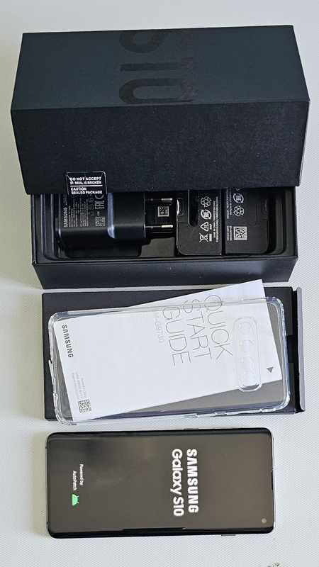 Samsung Galaxy S10 black