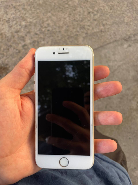 iPhone 7 32/ gb holati yaxshi