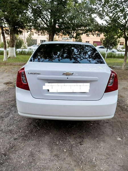 Срочно продаётся автомобиль Жентра