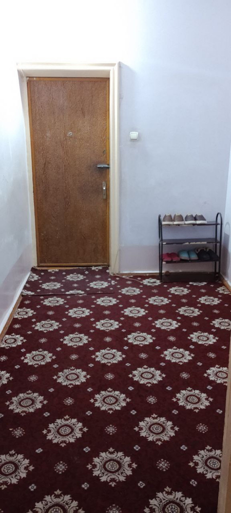 БЕРУНИЙ 2/2/5. Кирпич. 62м2. Метро Беруний 200м. Мактаб богча.