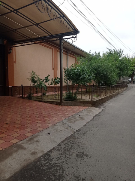 Участок сотилади