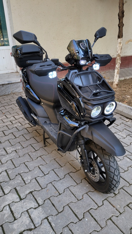 Tank skuter sotiladi