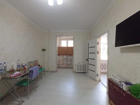 СРОЧНО !! Продается квартира в Яшнабаде 2/1/4 ( 50 кв/м ) Авиасозлар 4