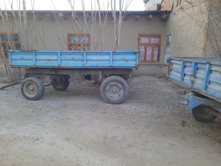 Traktor t28 sotiladi