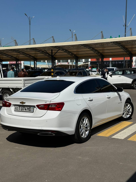 MALIBU 2.4L Atmasferniy Avtomat Full Avto kredit Bank orkali!!!