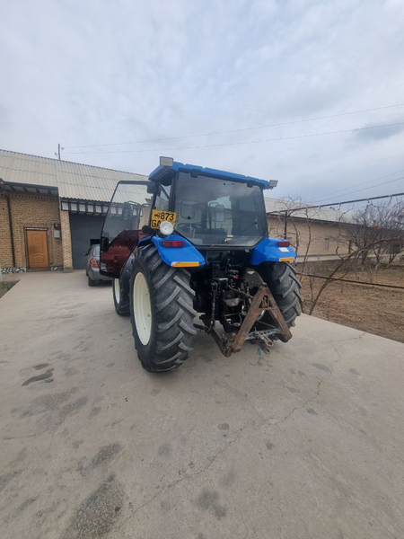 New Golland TL 100 a