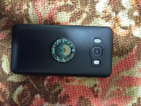 Bizning Tilifonimiz Samsung J5