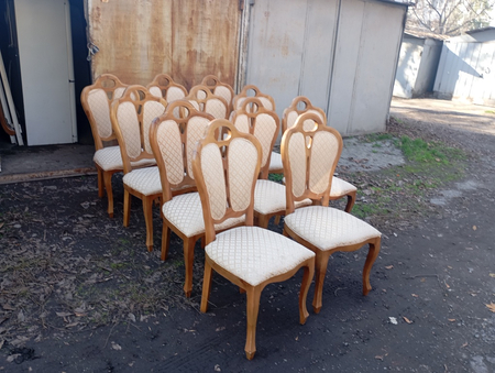 Продаётся стул 12 состояние отличное