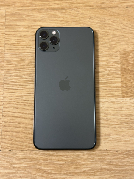 iPhone 11 Pro Max 256gb Green в хорошем состоянии