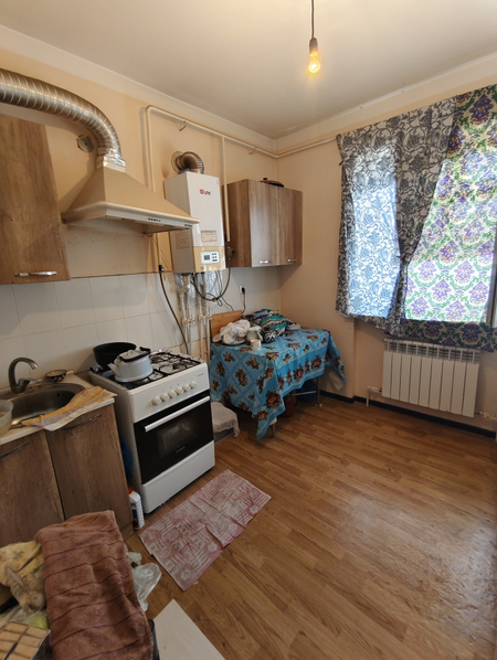Сергели 5А метро 3-чи бекат 2-хонали ипатека бор 49500 келишилади