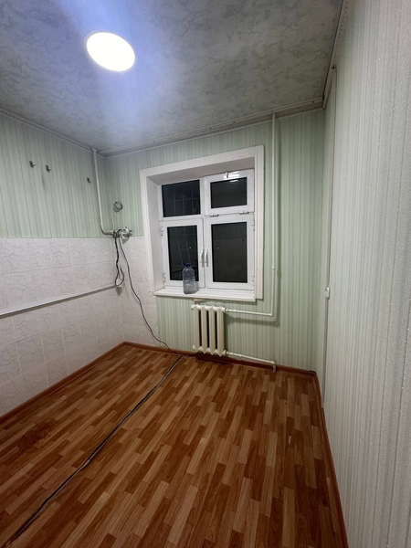 Teeeeezda sotiladi Òzbegim tòyxonasi atrofida  1x 1et 5etajlik panelni