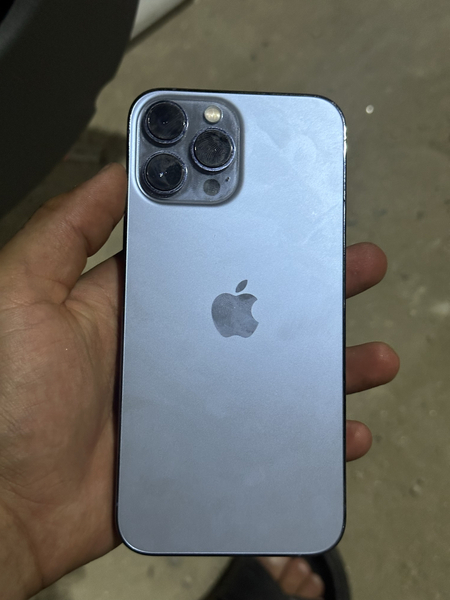 iPhone 13 про макс с гаранти