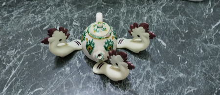Пластмассовые скульптуры